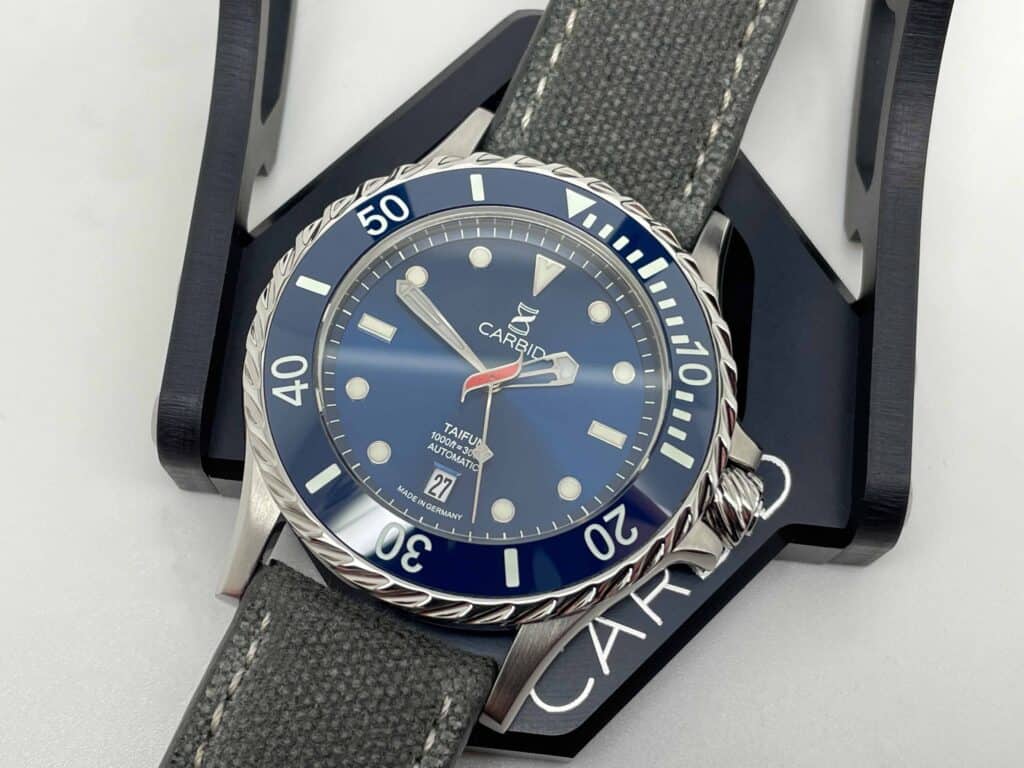 Review: Carbid Watches Taifun | Watchthusiast - The Watch News